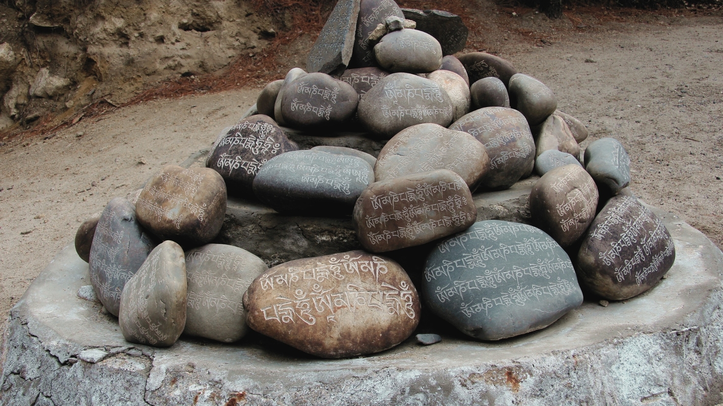 Are prayer stones biblical? | Verse By Verse Ministry International